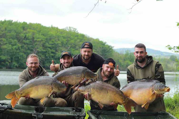 Notre Team | ROK FISHING